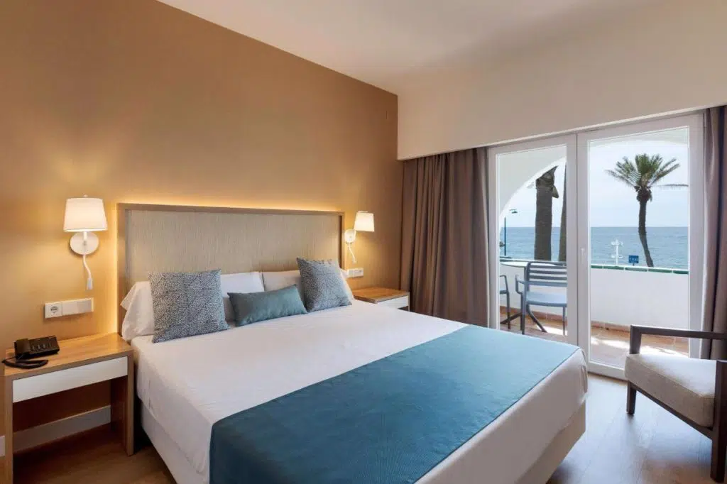 Hotel adult only minorque : le bon plan relax, ma sélection 2023